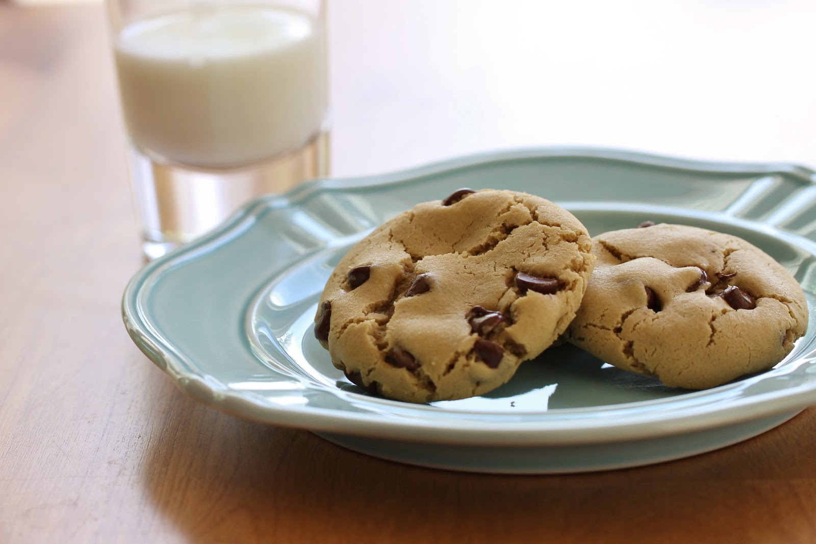 Cookie Jar Treats: Chocolate Chip Cookies for Two