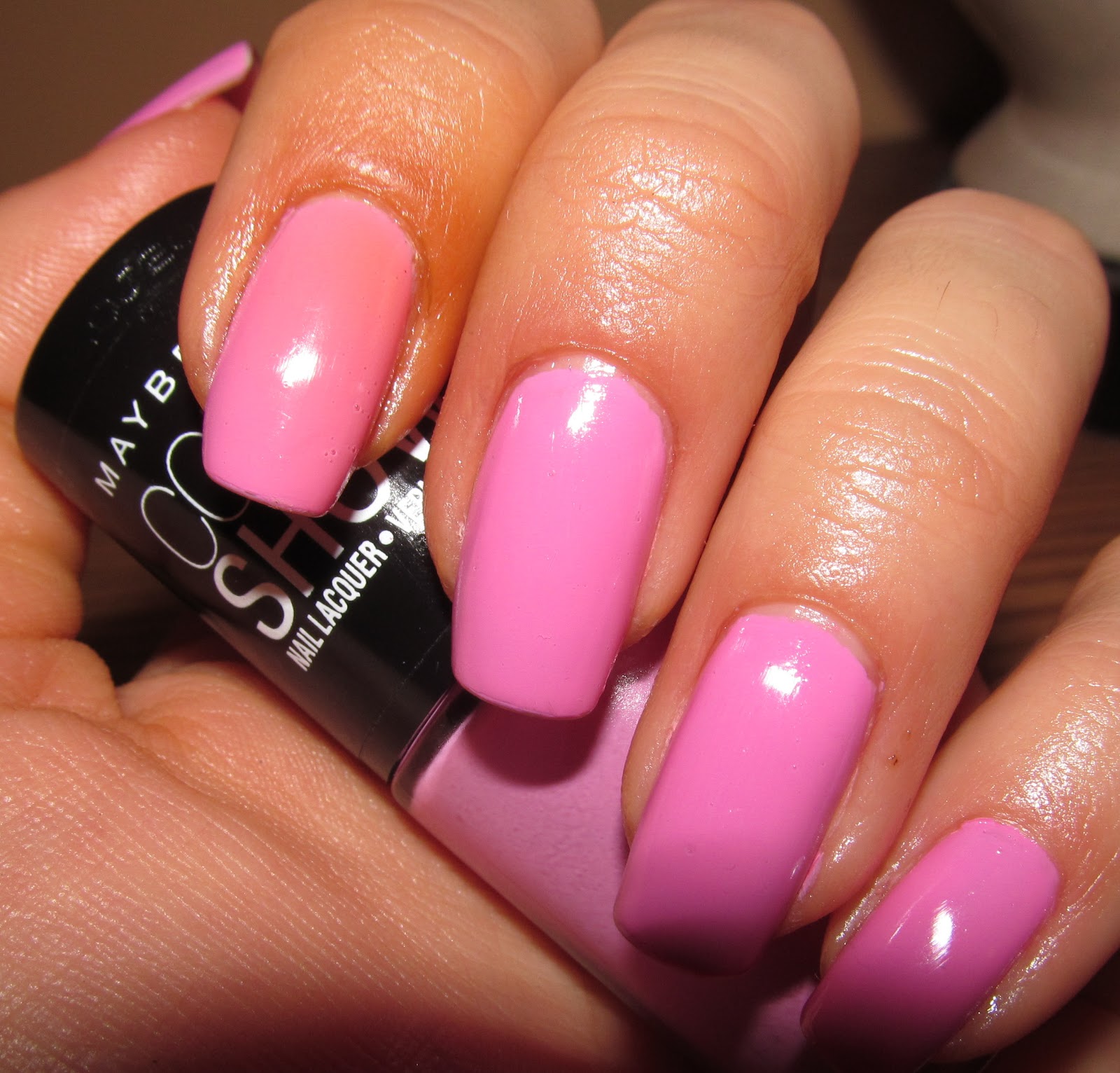 My Beauty Box: Maybelline Color Show Chiffon Chic Nail Polish