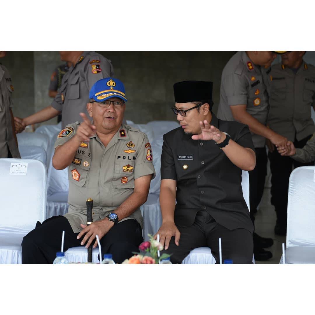 Meriahnya Tradisi Penerimaan Siswa Setukpa Sebagai Warga Sukabumi