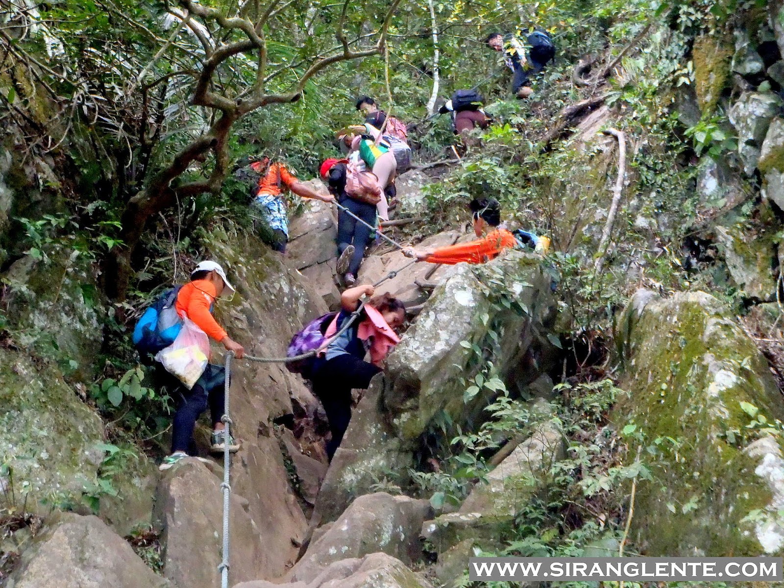 SIRANG LENTE: MT. MACULOT: 2021 HIKING GUIDE | BATANGAS TOURIST SPOTS
