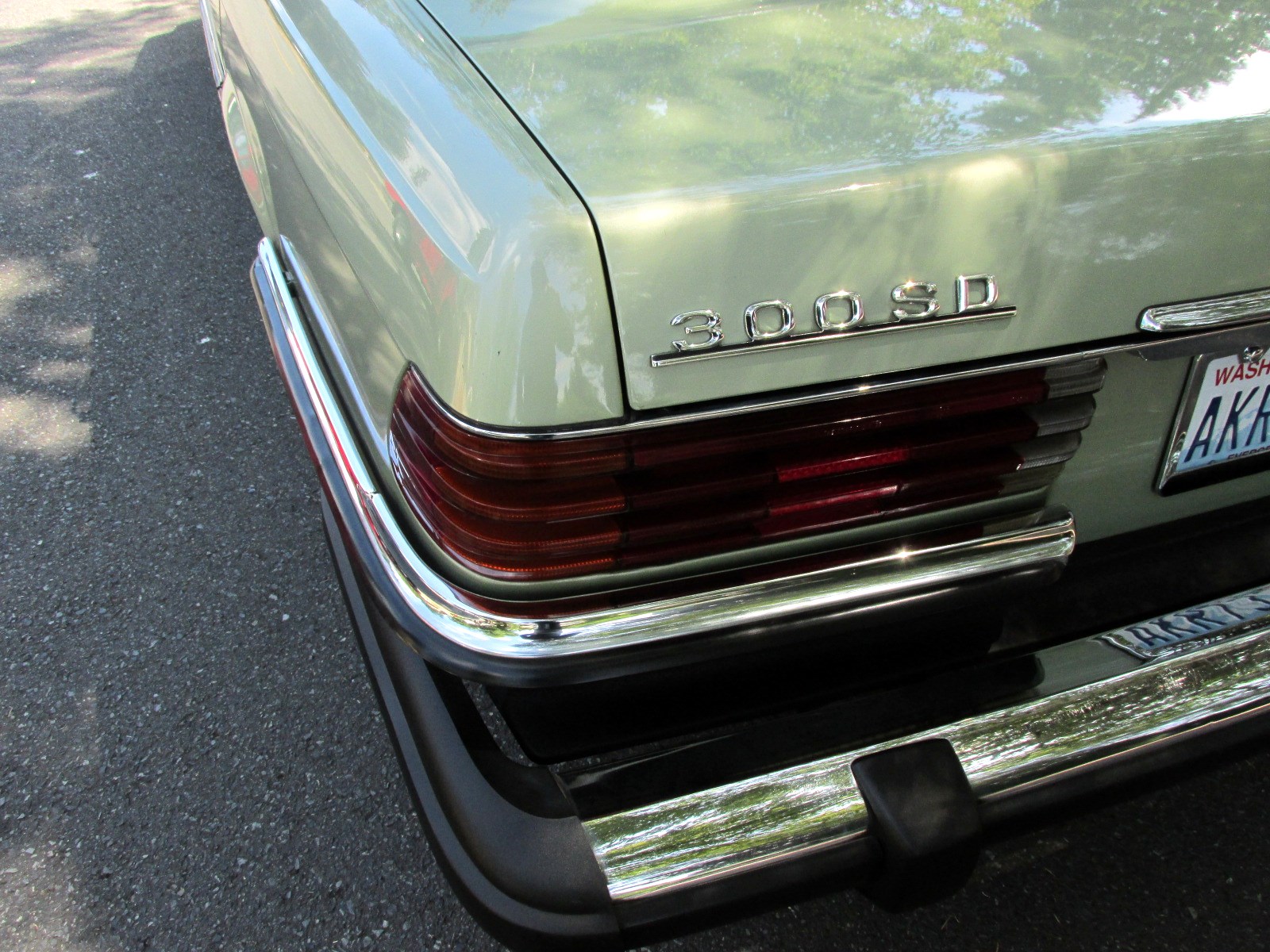 Seattle's Classics: 1980 Mercedes-Benz 300SD