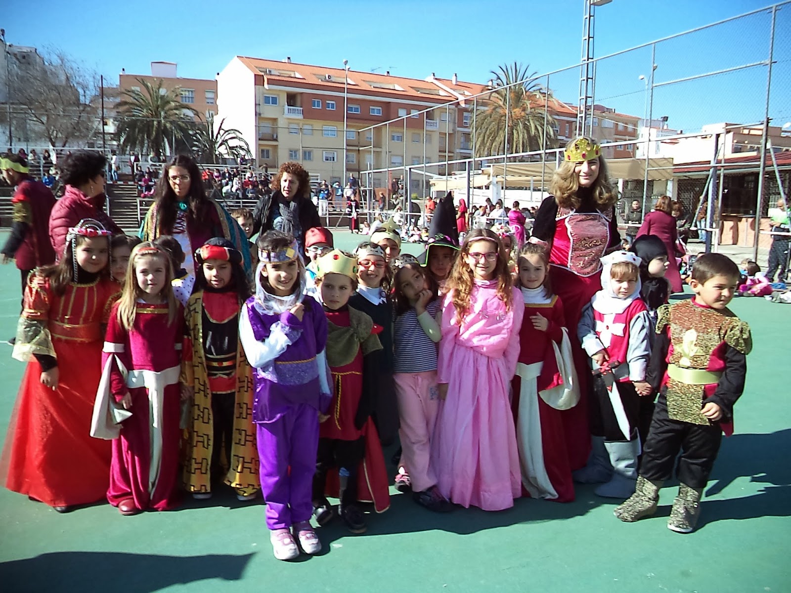 BIBLIOTECA CEIP NTRA SRA BOTOA. BADAJOZ: CARNAVAL MEDIEVAL PRIMER CICLO