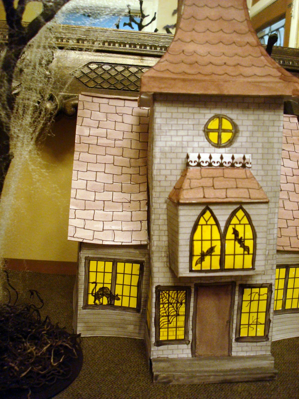 One Star Away: Make a Halloween House...