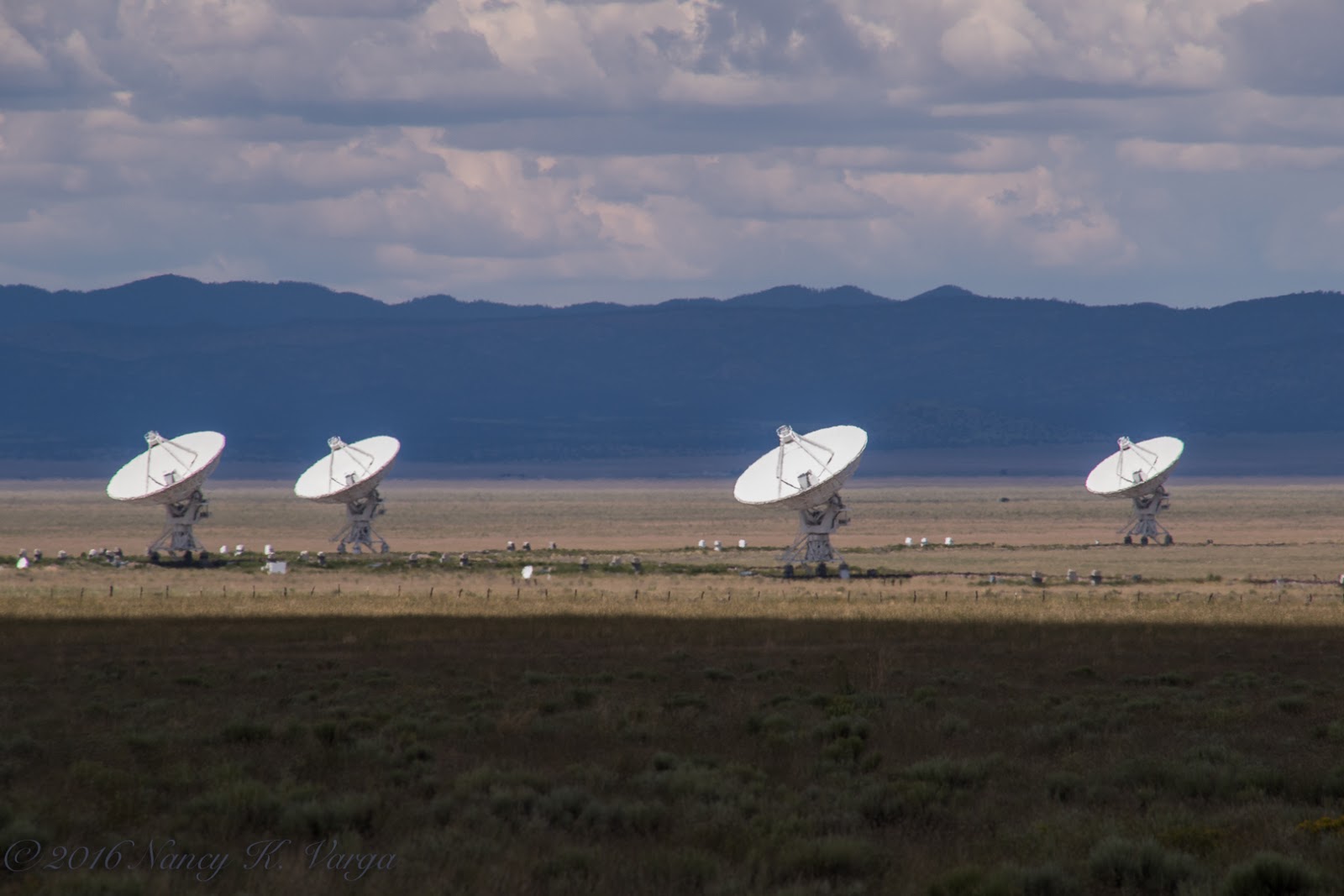 Raven Travels: VERY LARGE ARRAY AND ONTO LA POSADA