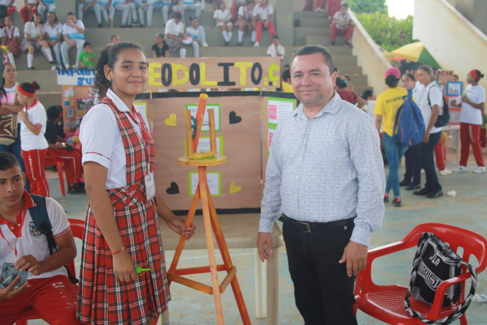 JADER LUIS ÁLVAREZ: Feria de las Ciencias