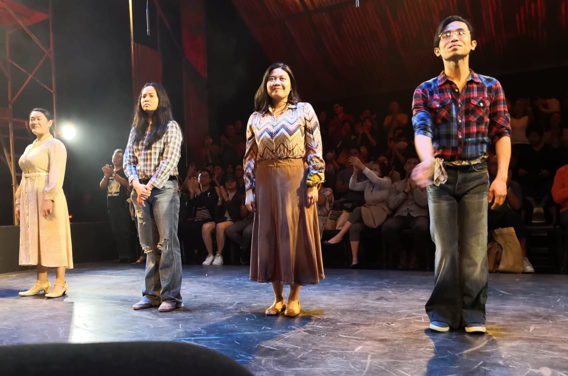 Fred Said: THEATER, CONCERTS, EVENTS: Review of Black Box's DEKADA '70 ...