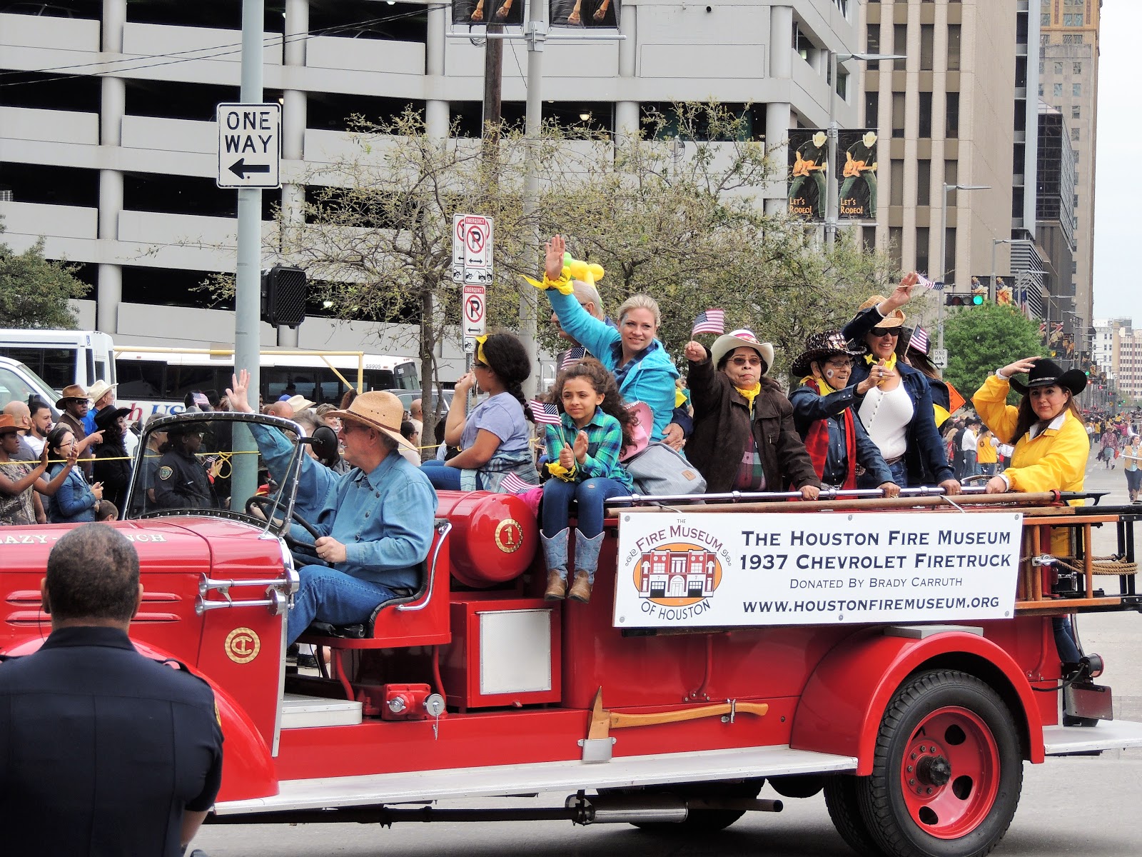 Houston in Pics: Houston Fire Museum Vintage Red Fire Truck at the Rode