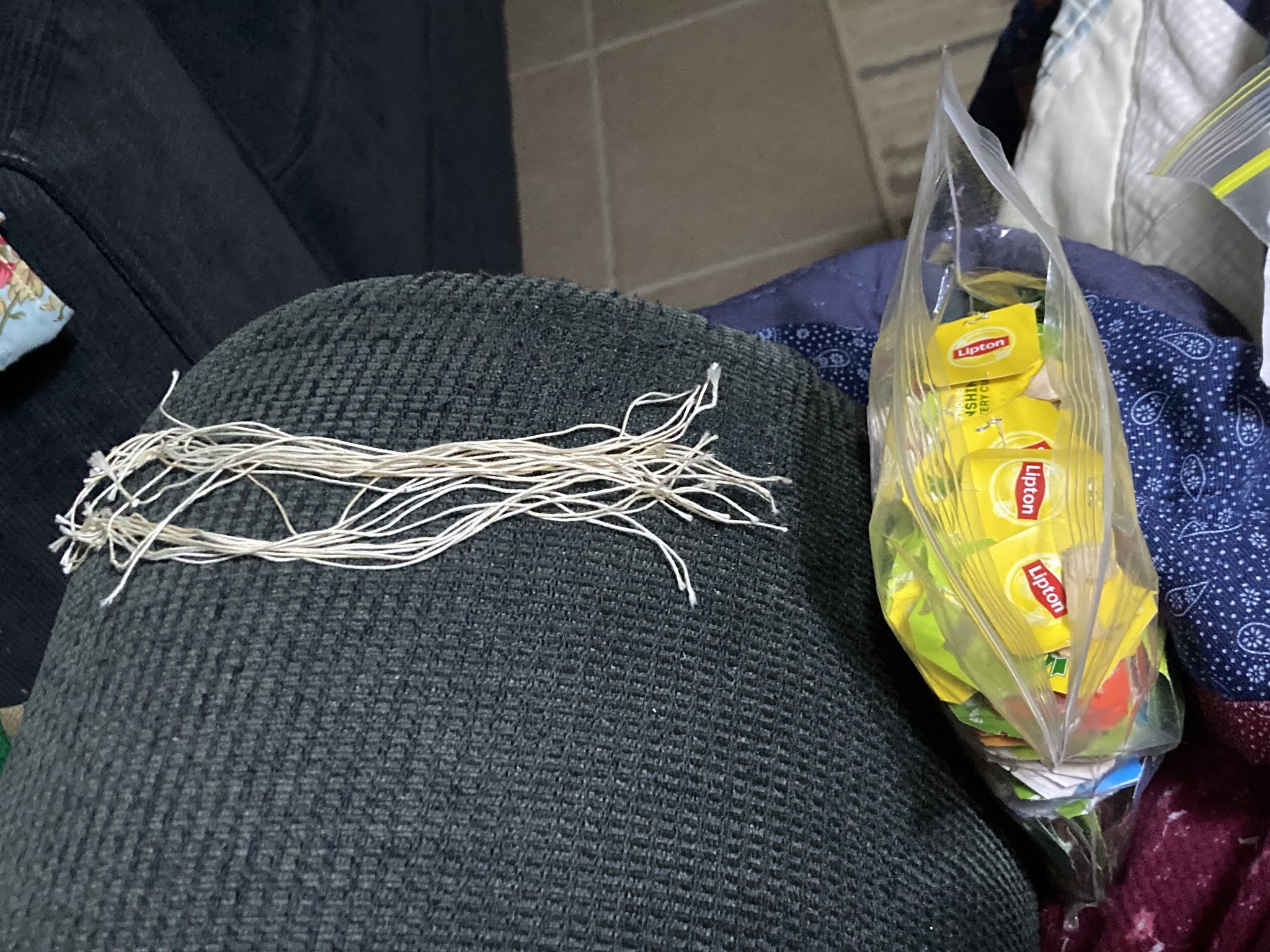 ButterZ: Tea bag string art