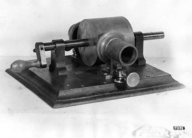 Thomas Edison Invented the Phonograph Today In 1877 Forever Changing ...