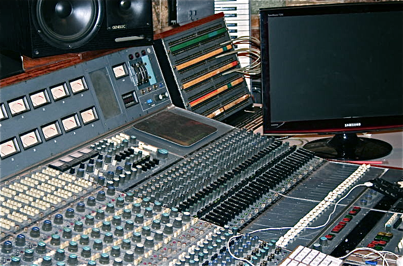 balance blog: Neve 8078