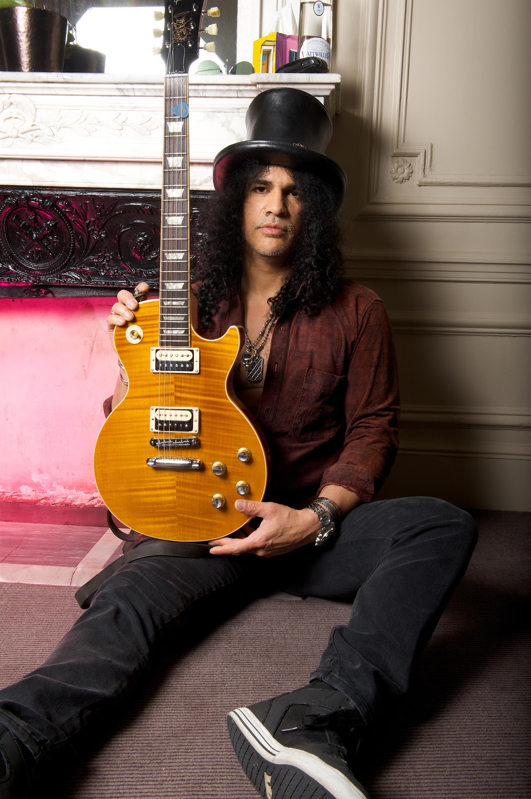 SLASH GIG SOLD OUT in less than 2 hours! - Backstage Pass