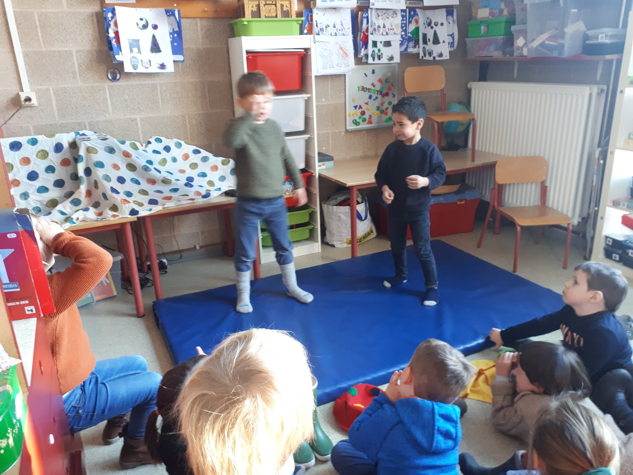 Welkom in de 2de kleuterklas!: Drama! Dansen en bewegen op muziek