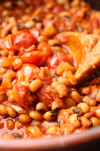 Un peu gay dans les coings...: Haricots en sauce rouge comme au Ghana ...