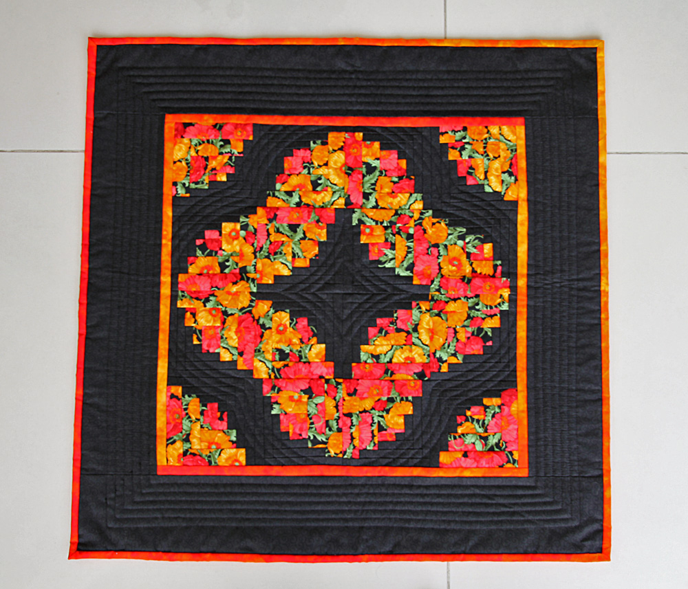 Pink Pony Design: Finally! A Finish! Poppy Log Cabin Table Topper