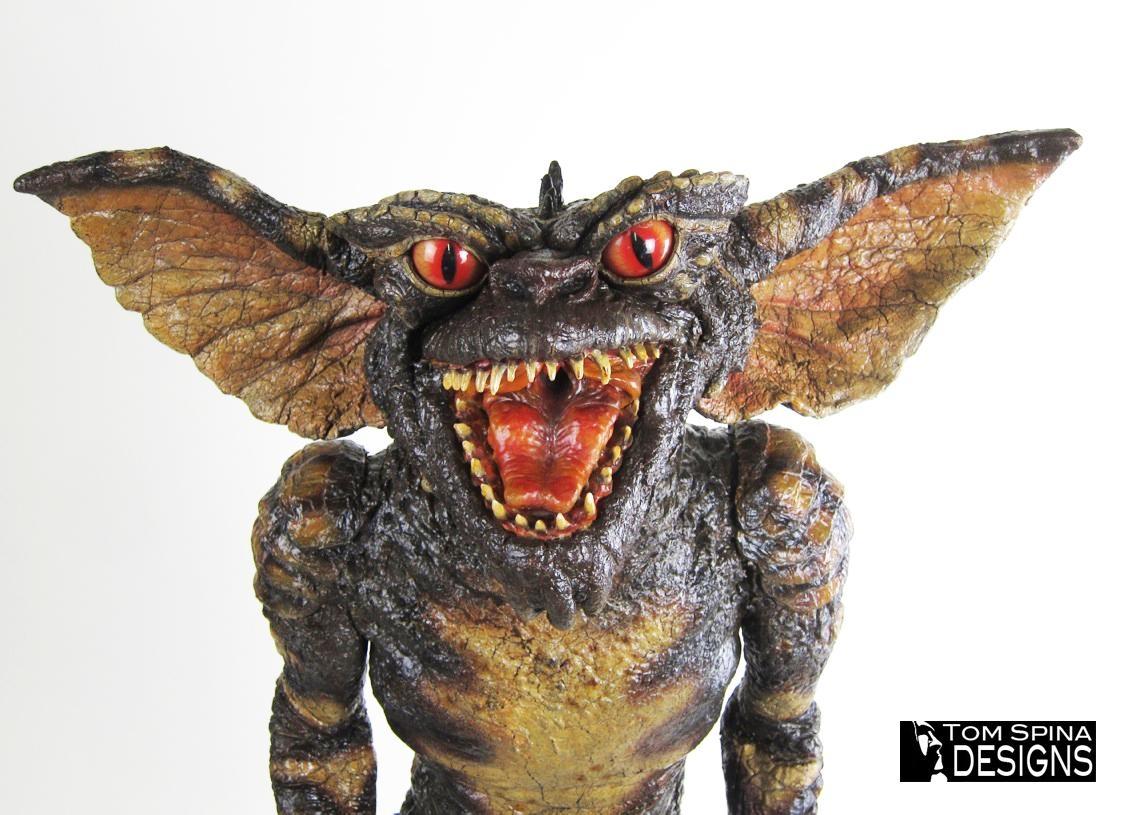 Barbie's Dream house, snuggles & gremlins