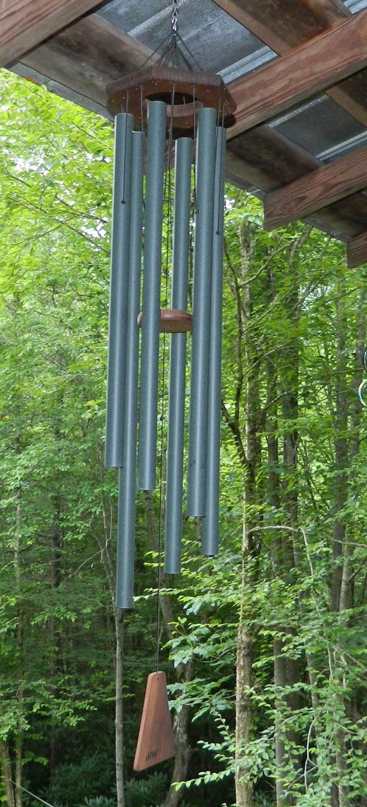 Lise's Log Cabin Life: Chimes, Chimes and More Chimes!