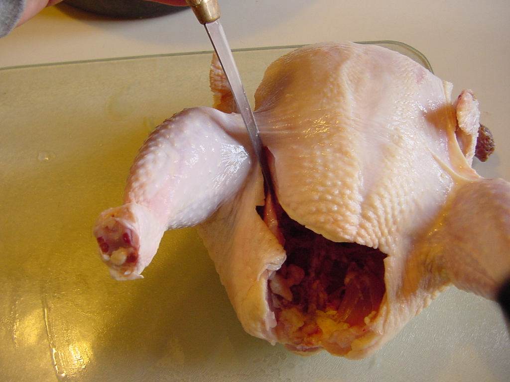 Larson Farm Naturals: Cutting up Chicken Like a Pro