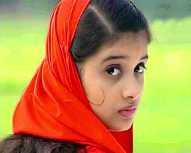 MS DHONI AND ALL PHOTOS &NEWS: TAMIL ALAGANA PENGAL PHOTOS 1