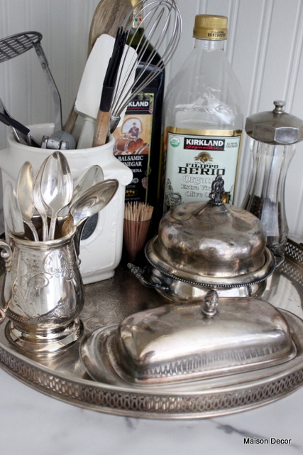 Maison Decor: Decorating with Silver