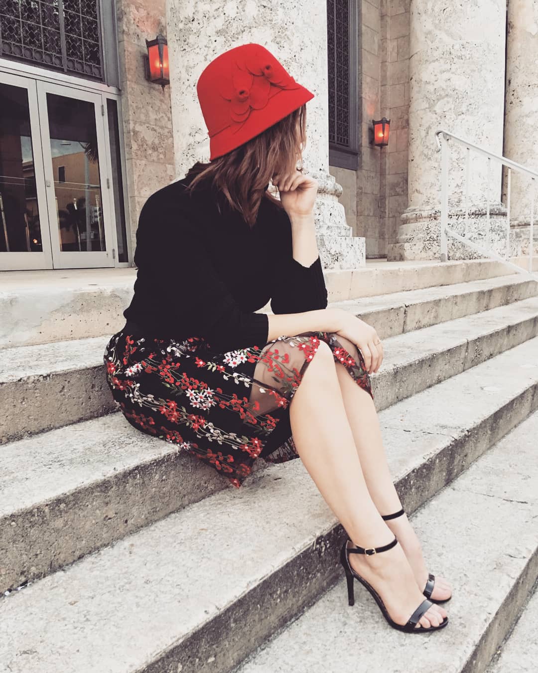 Holiday Looks: Traditional & Non-Traditional | simPLEIGH me