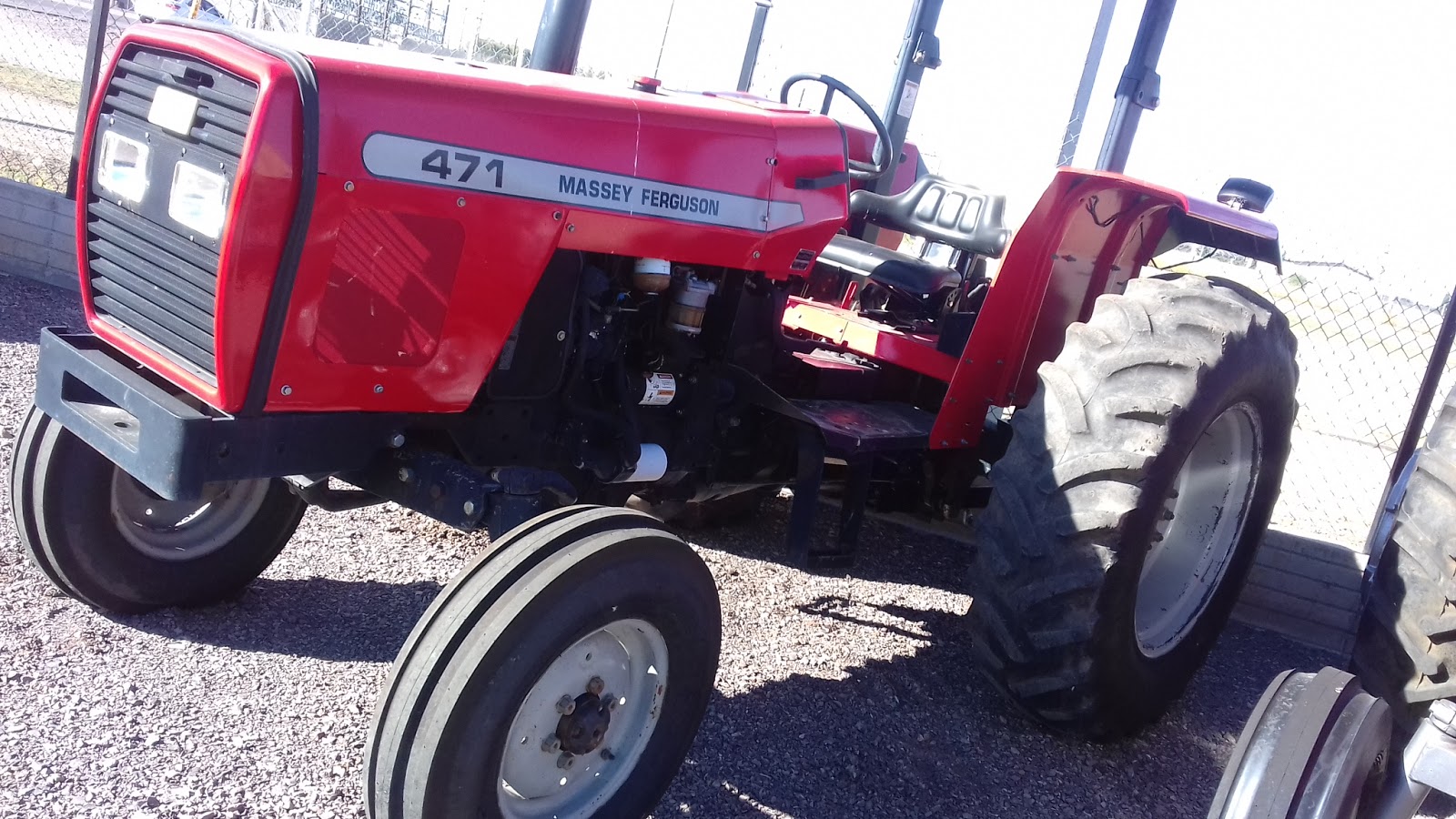 MAQUINARIA AGRICOLA INDUSTRIAL: Tractor Massey Ferguson 471 2004 72 HP ...