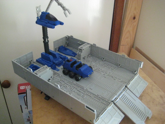 ChCse's blog: Toy Review: Transformers Masterpiece Optimus Prime ...