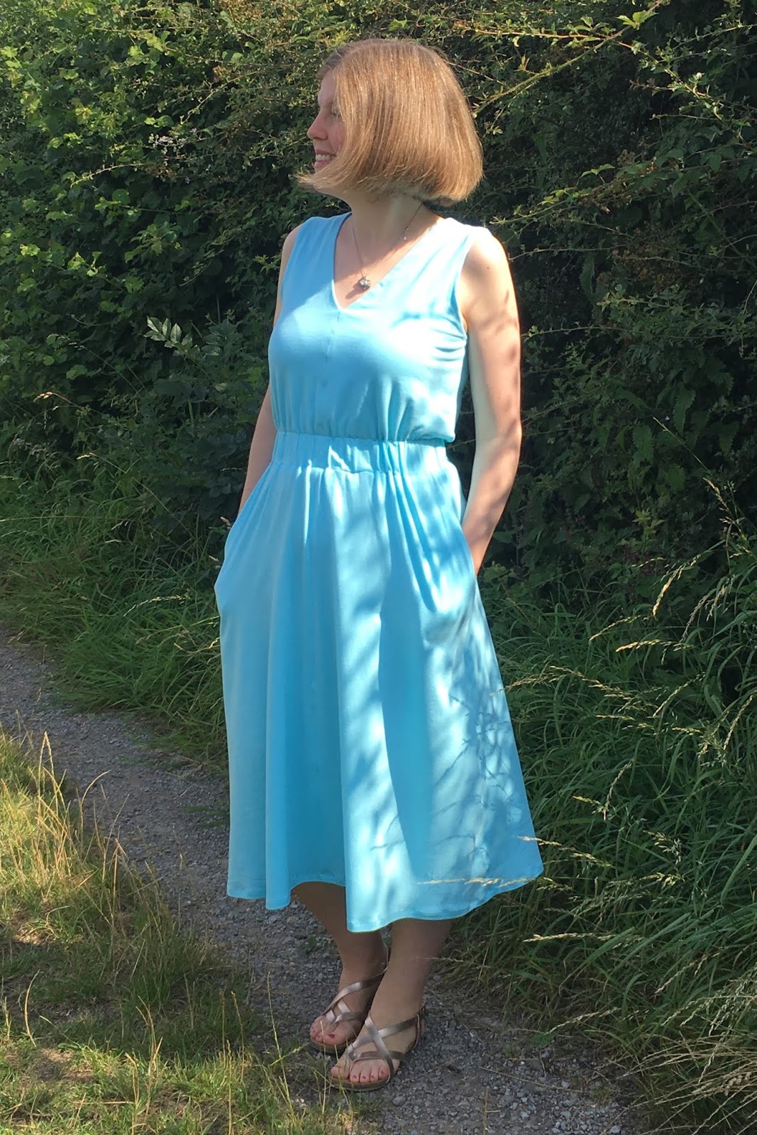 Nightingale & Dolittle: Seamwork Bobby Dress Pattern Review