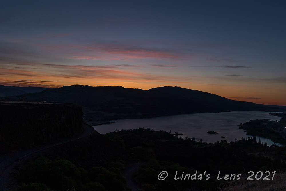 Linda's Lens: Glorious Morning on Tom McCall Point