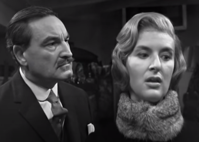 Vivian Pickles's Instagram, Twitter & Facebook on IDCrawl