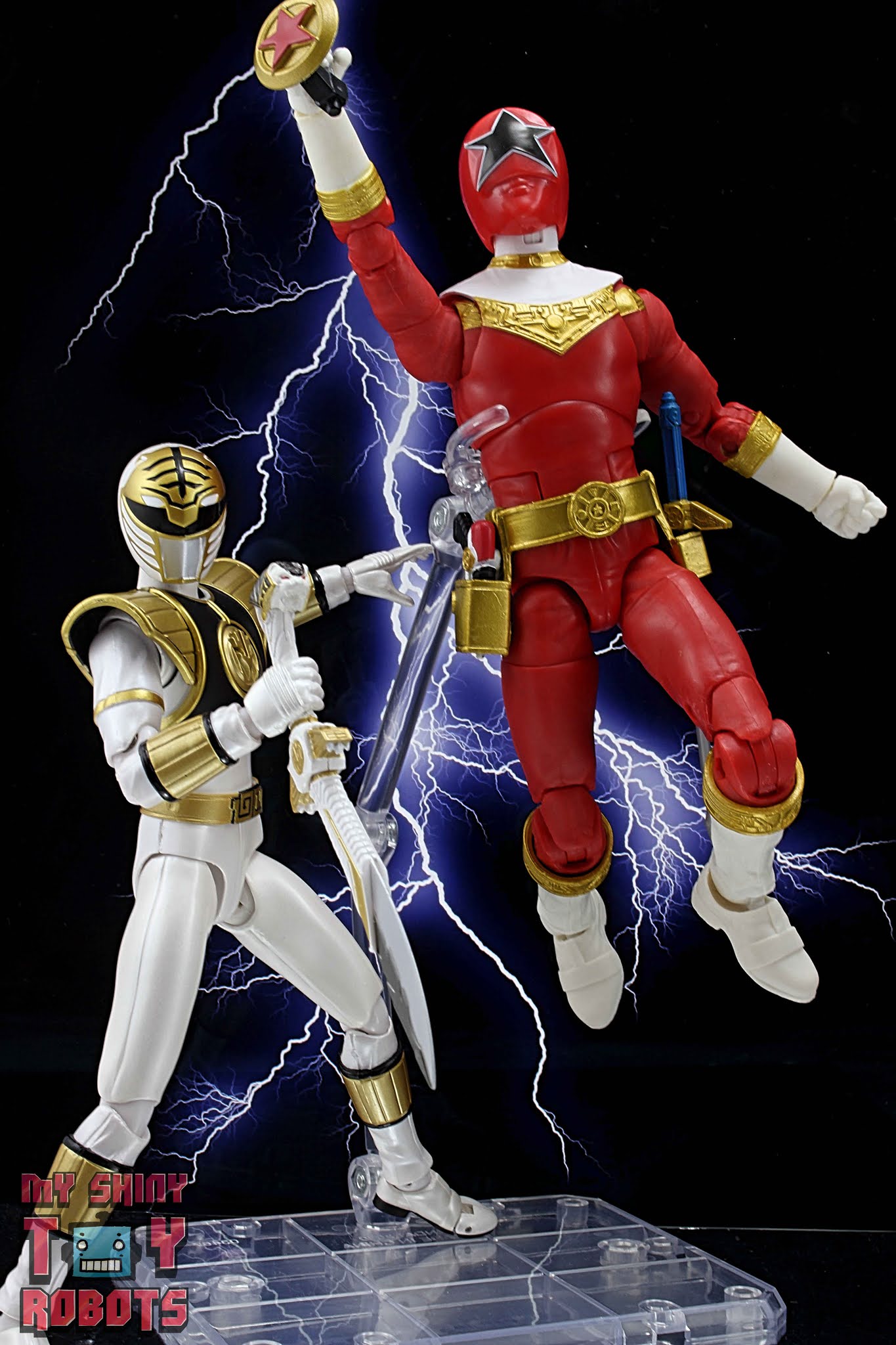 My Shiny Toy Robots: Toybox REVIEW: Power Rangers Lightning Collection ...