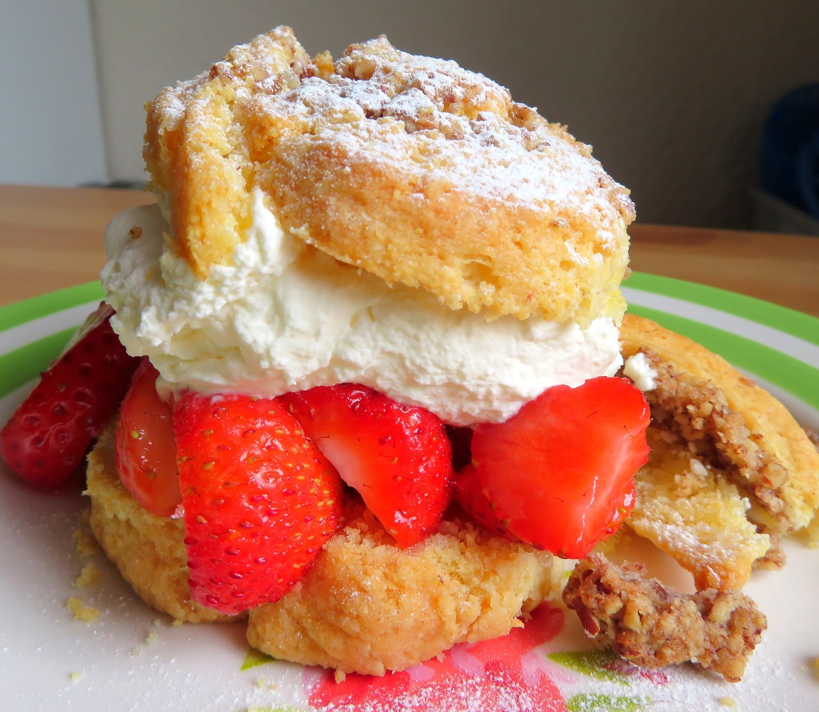 Pecan Swirl Strawberry Shortcakes | The English Kitchen