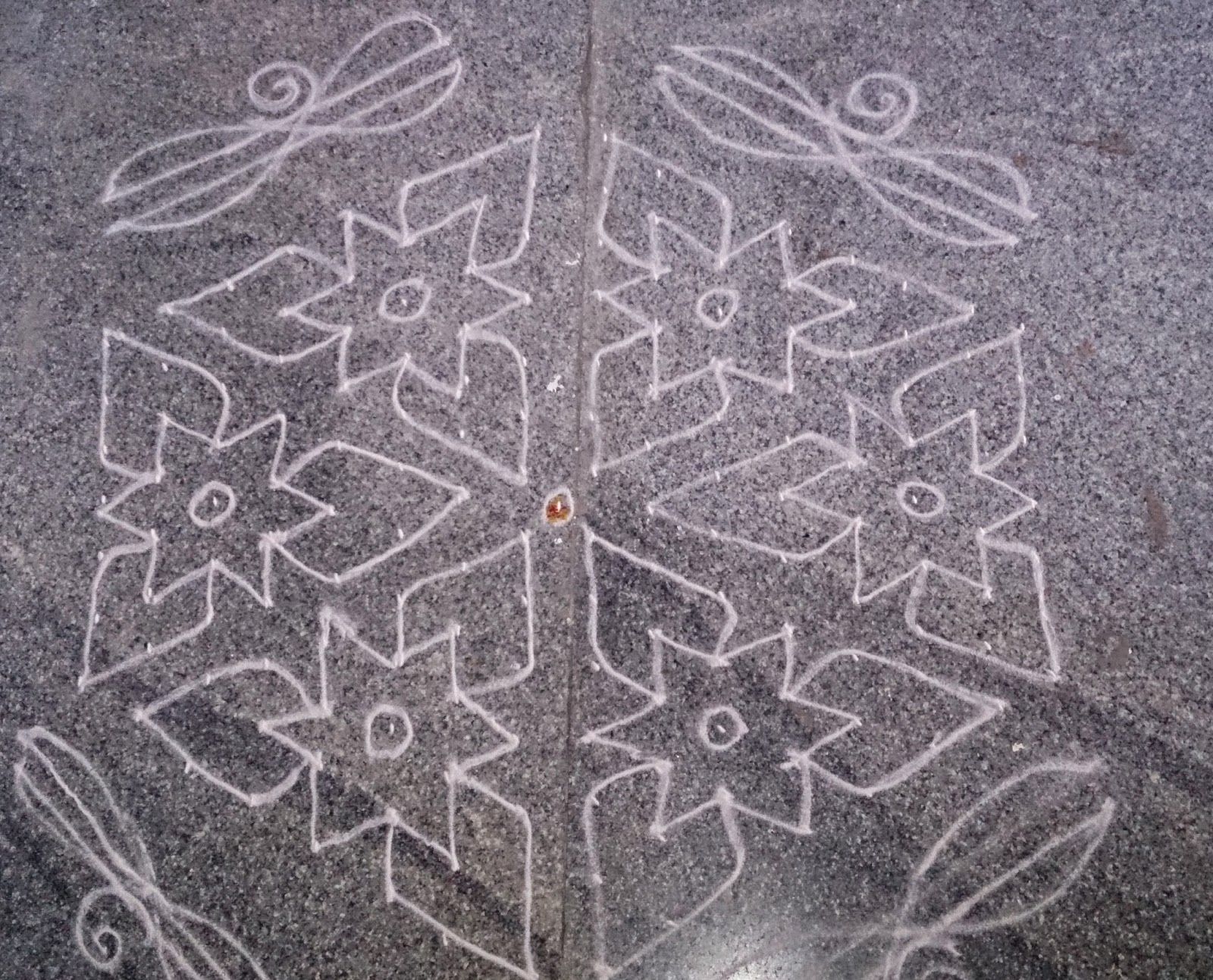 Muggulu blog: muggu with 14 to 7 dots