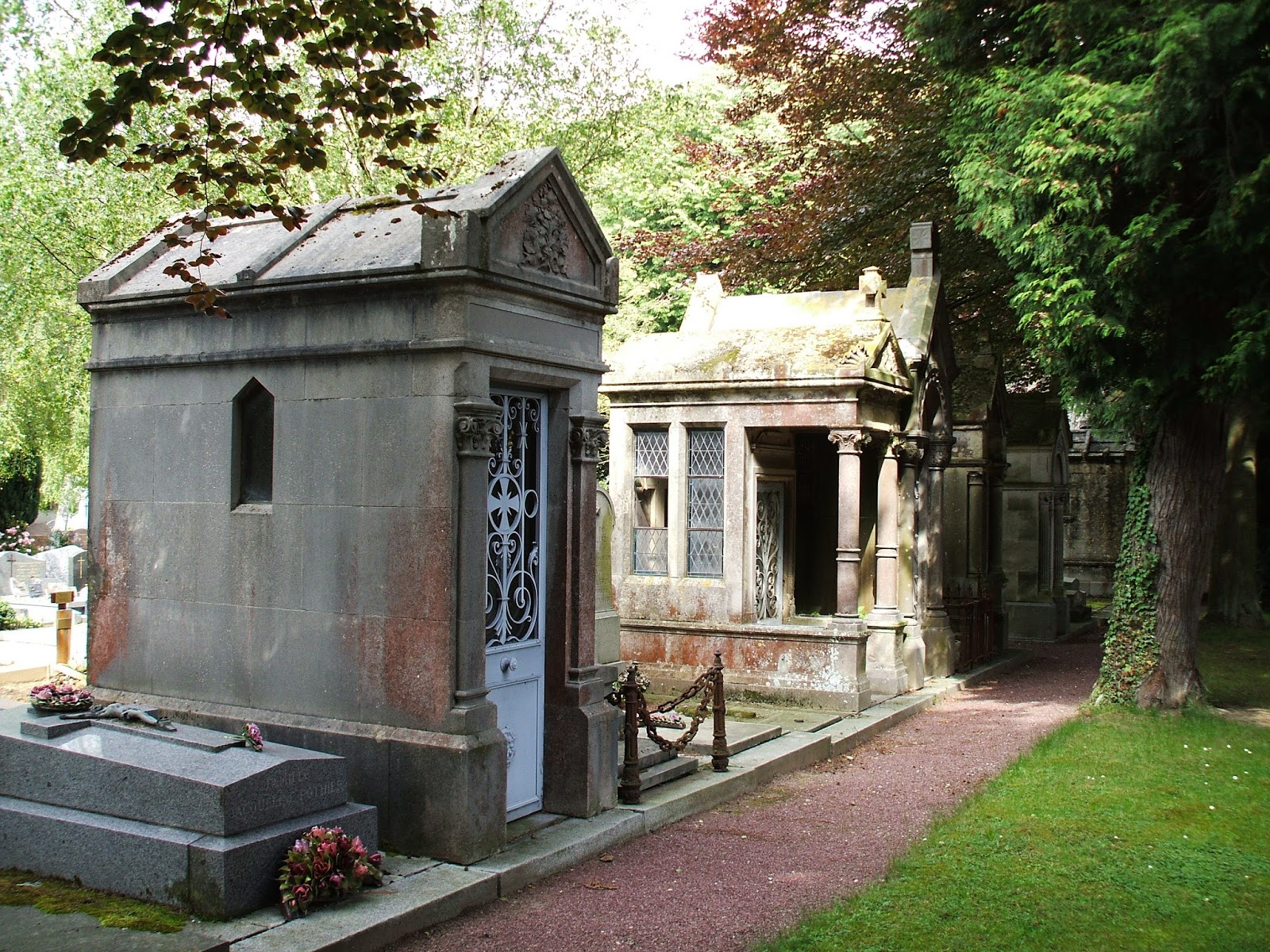 ESCAPADES A CAEN: cimetière St Gabriel