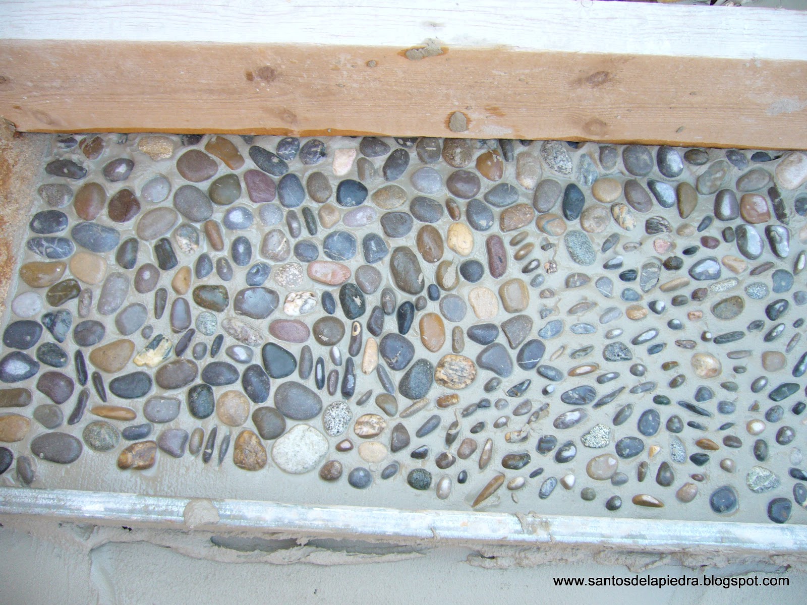 santos de la piedra: Canto Rodado I