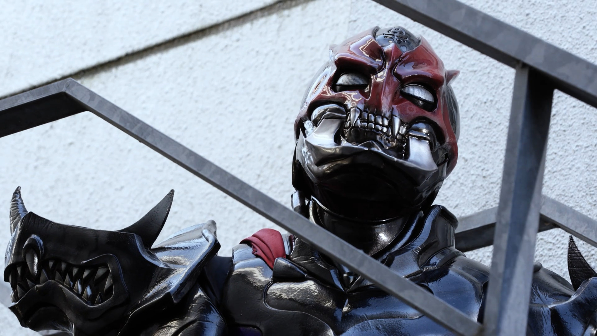 My Shiny Toy Robots: Special REVIEW: Kamen Rider Saber x Ghost