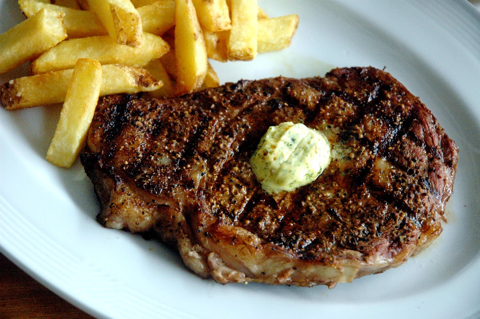 DUDE FOR FOOD: Here's the Beef: The New US Ribeye from Racks