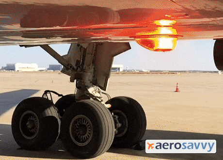 PILOTS & AIRPLANES: Aircraft Lighting Systems
