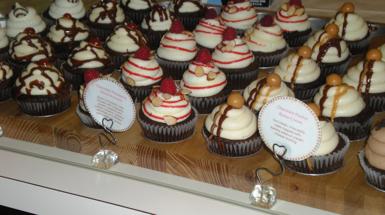 CAMI CAKES! - High Heels & Good Meals