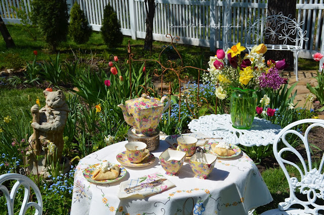 Bernideen's Tea Time, Cottage and Garden: FIRST "TEA IN THE GARDEN" for ...