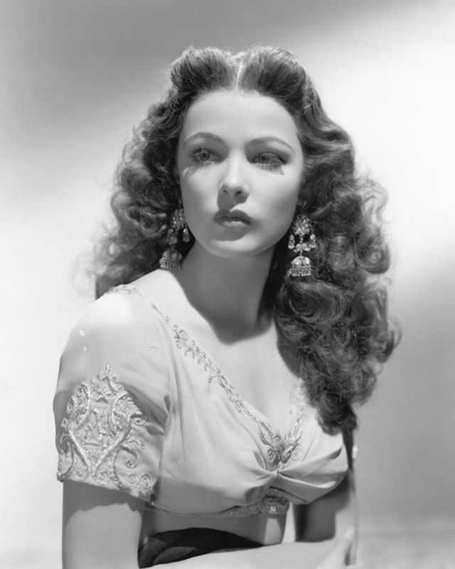 33 Gorgeous Photos of Gene Tierney During Filming “Sundown” in 1941 ...
