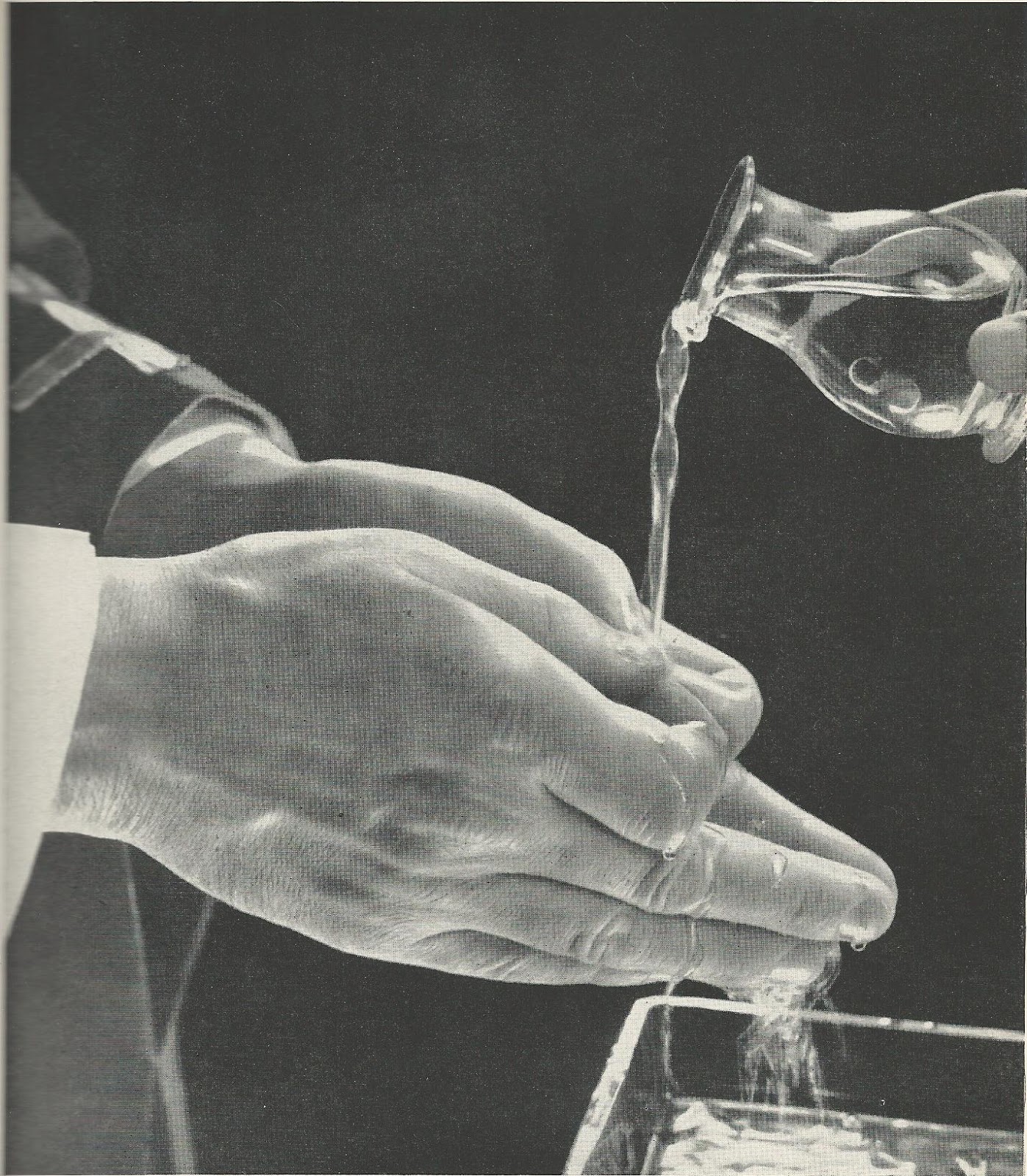 Parish Priest: St. Francis, Dallas: Hands at Mass