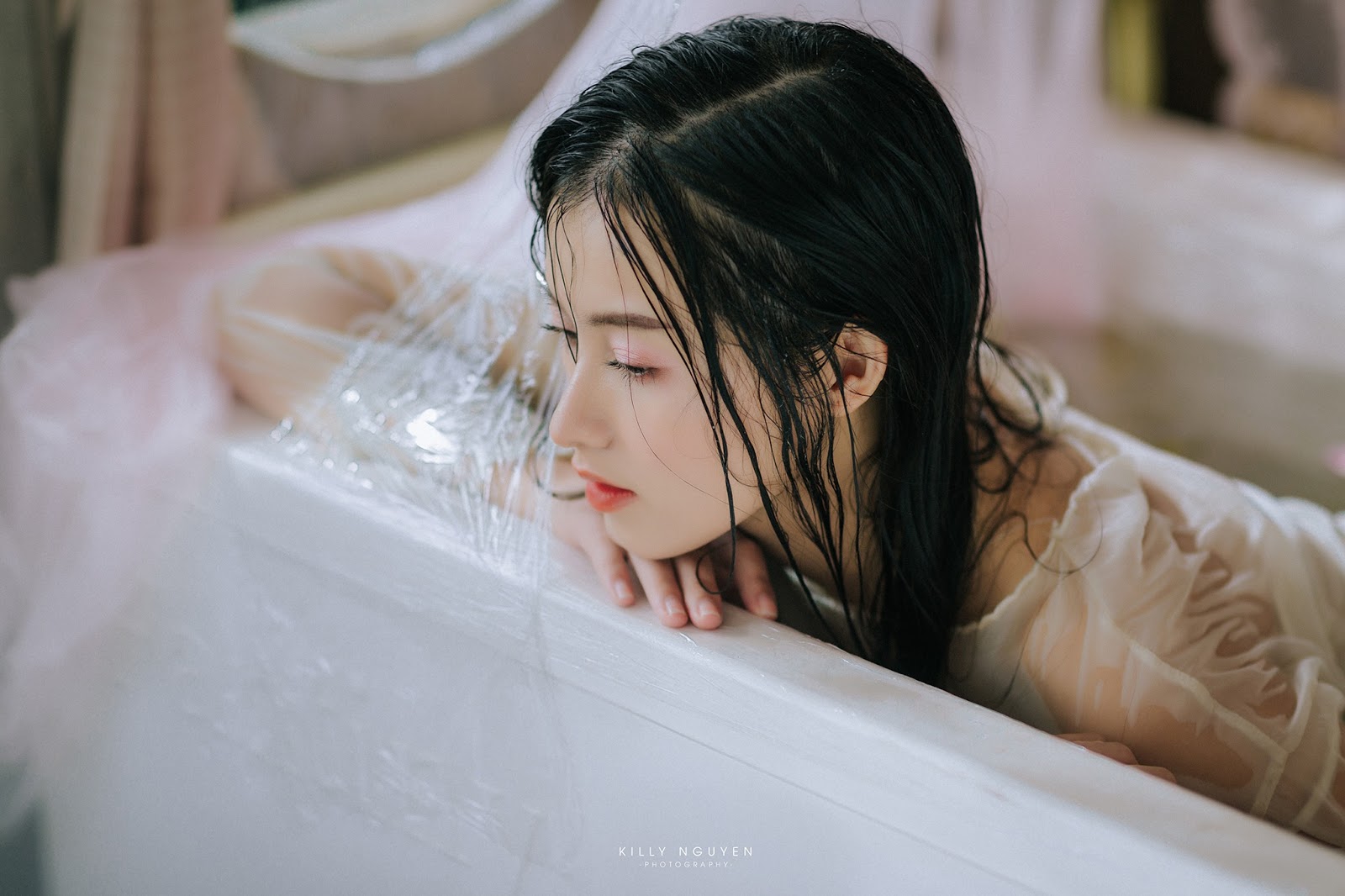 Phạm Khánh Linh, - 📖