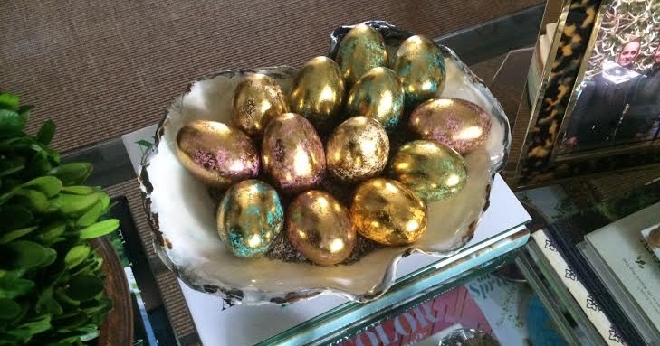 The Uptown Acorn: EGGceptional Easter Tour