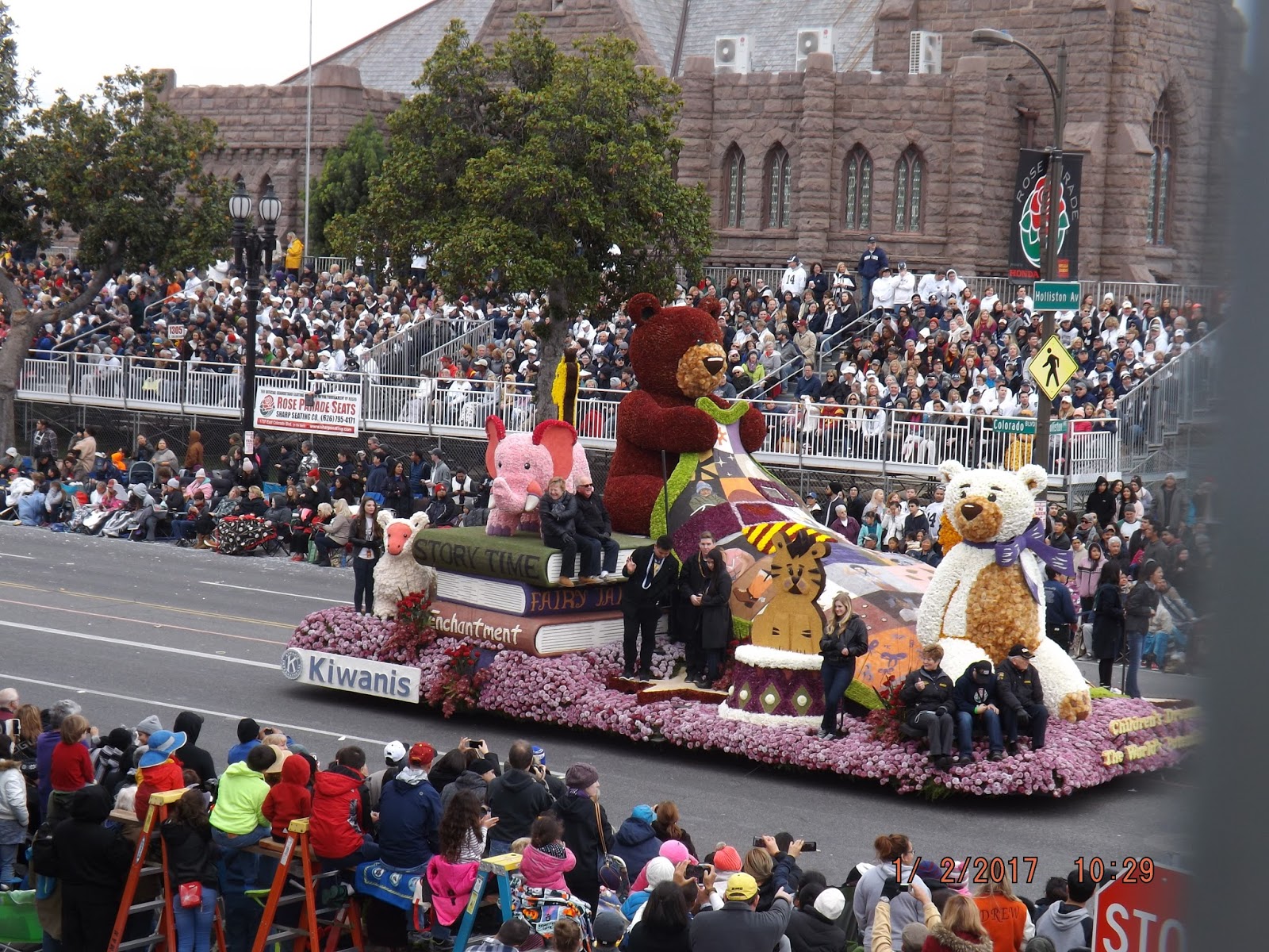 Up to Speed: Rose Bowl Parade 2017 Floats