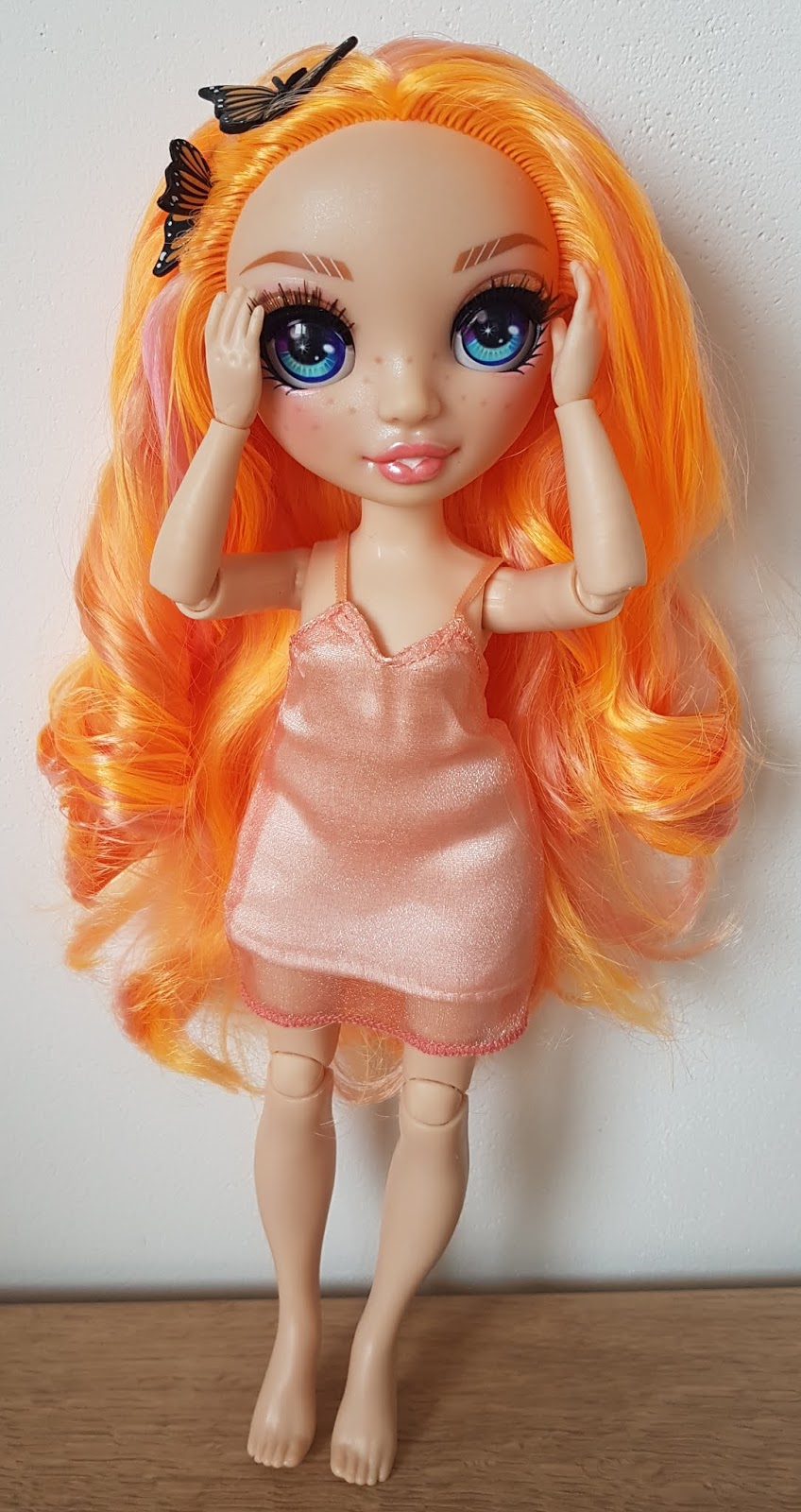 Z Teresą przez świat: Rainbow High Poppy Rowan doll