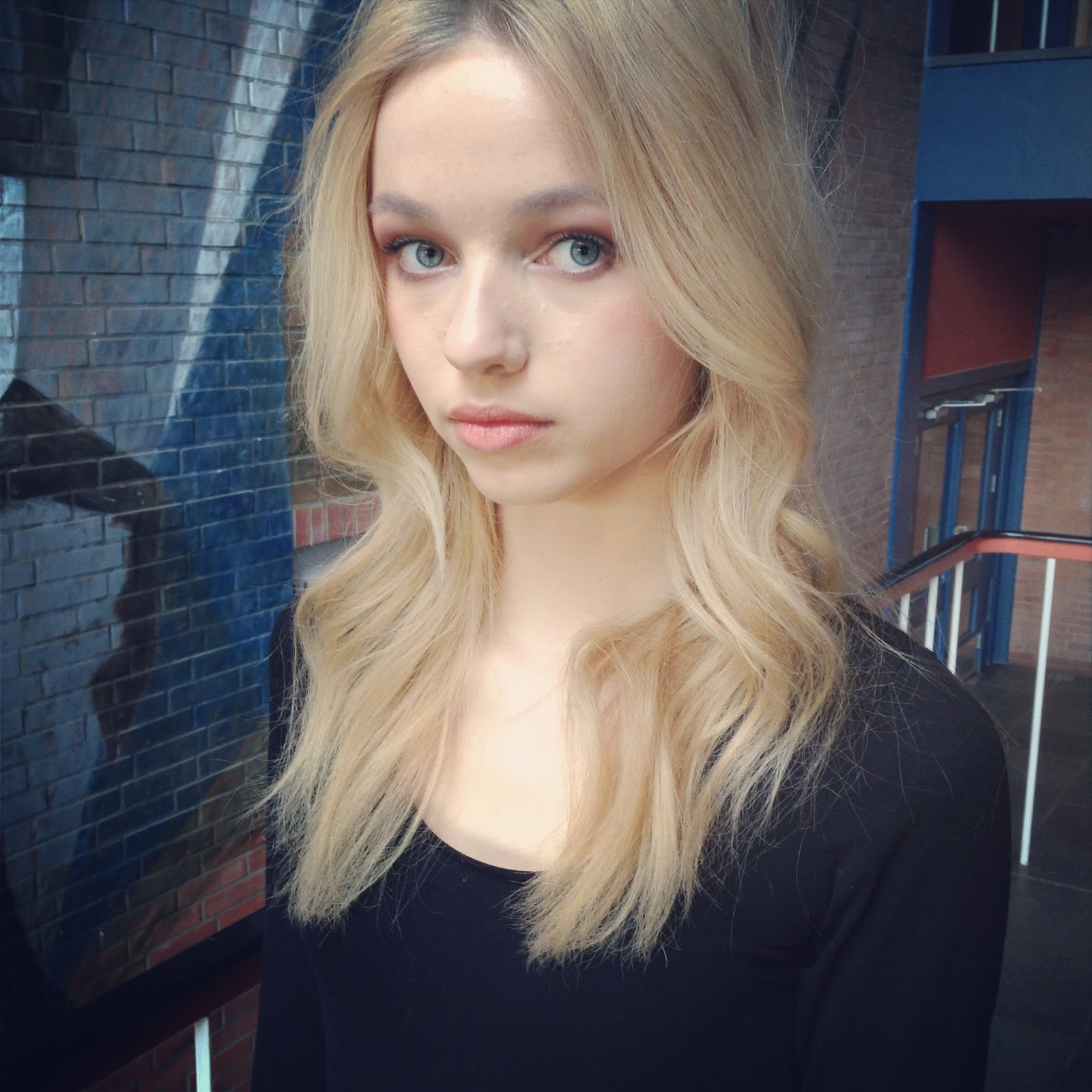 Tjarda | MODEL MANAGEMENT: new polaroids Emma van Engelen