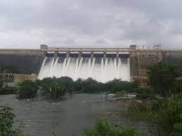 Manimuthar Dam and Falls - The green place