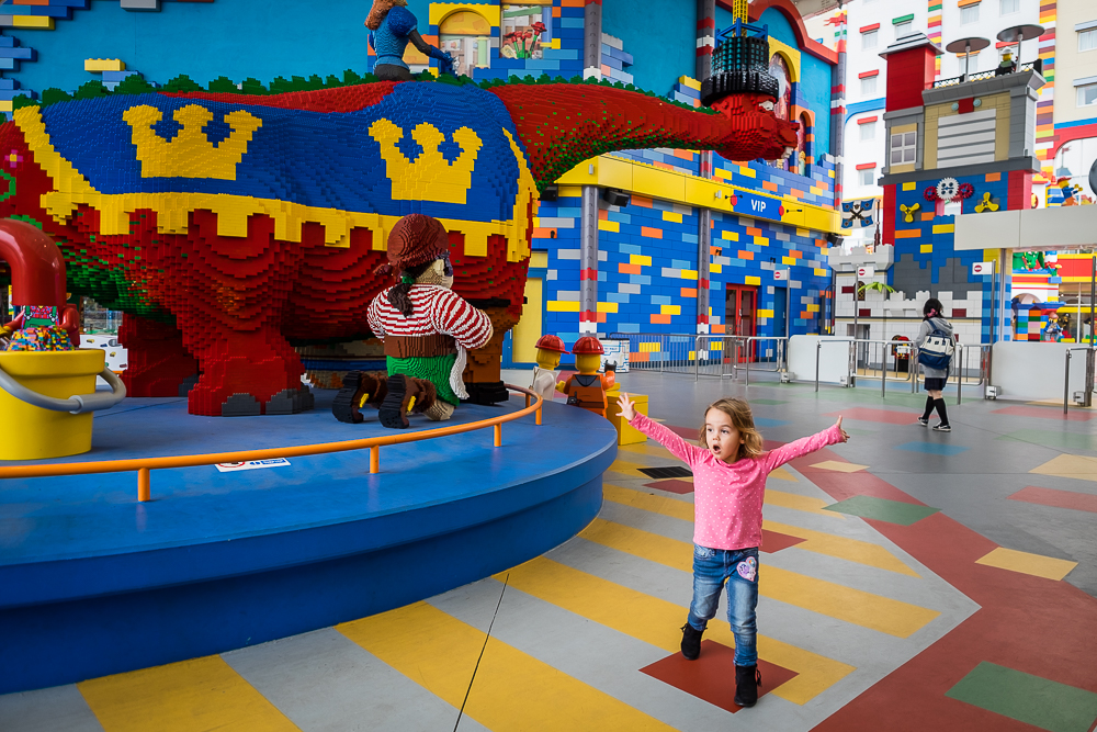 KT and TV in Sydney, now with SV, MV & EV: The start of Legoland