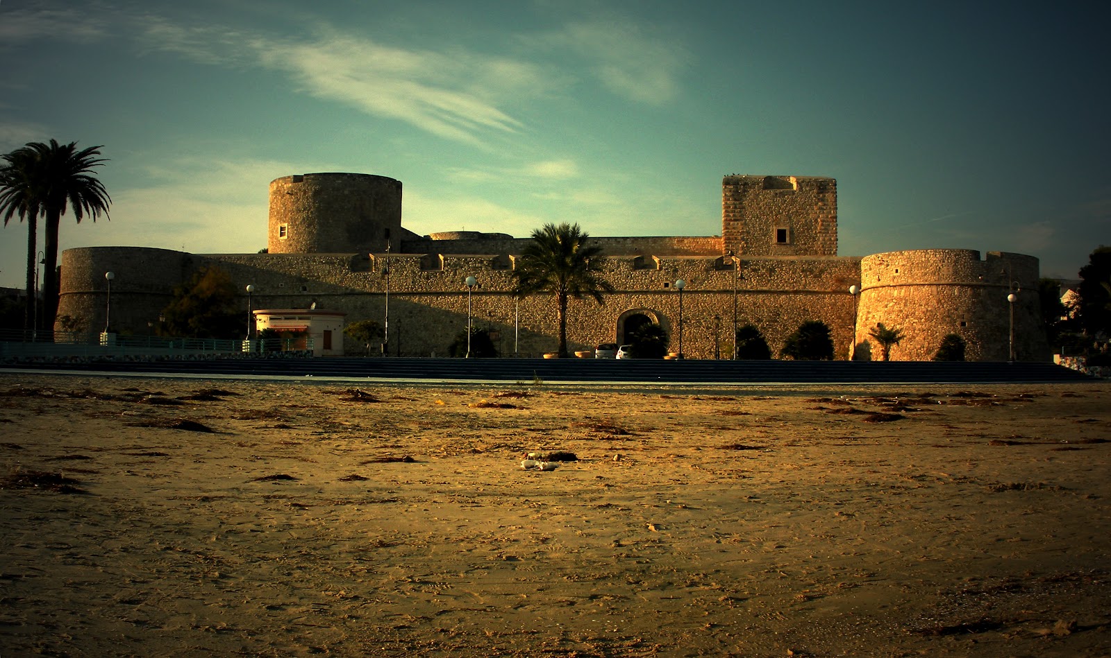 Italia intorno a me: Il Castello di Manfredonia/The Castle of Manfredonia