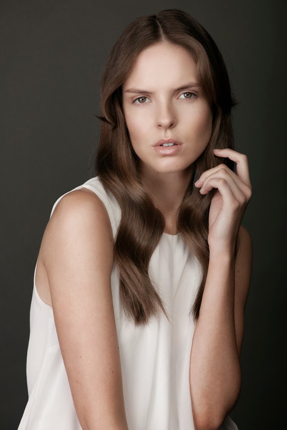 garazi photography - blog: Back to basics with Charlotte